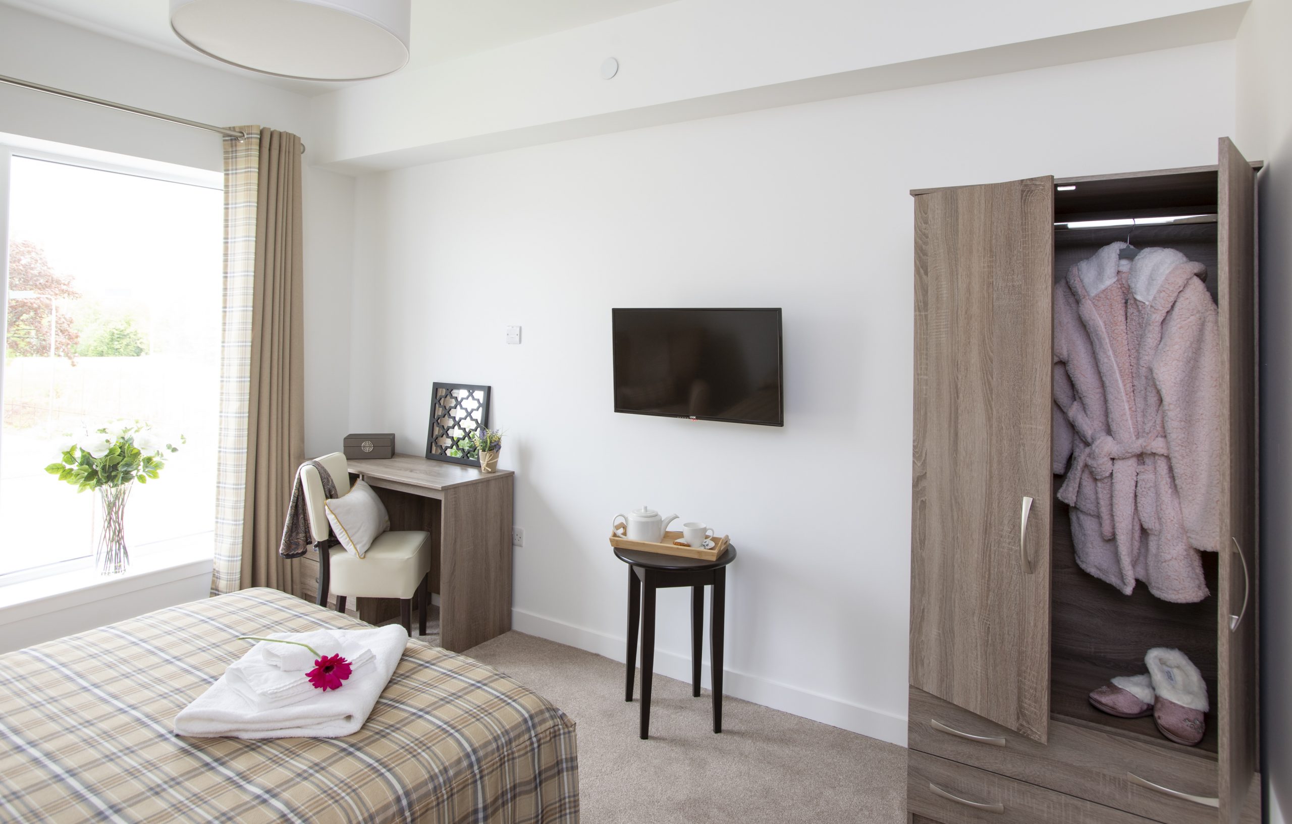 Gallery of Roselea Court Care Home Near Stirling City Centre